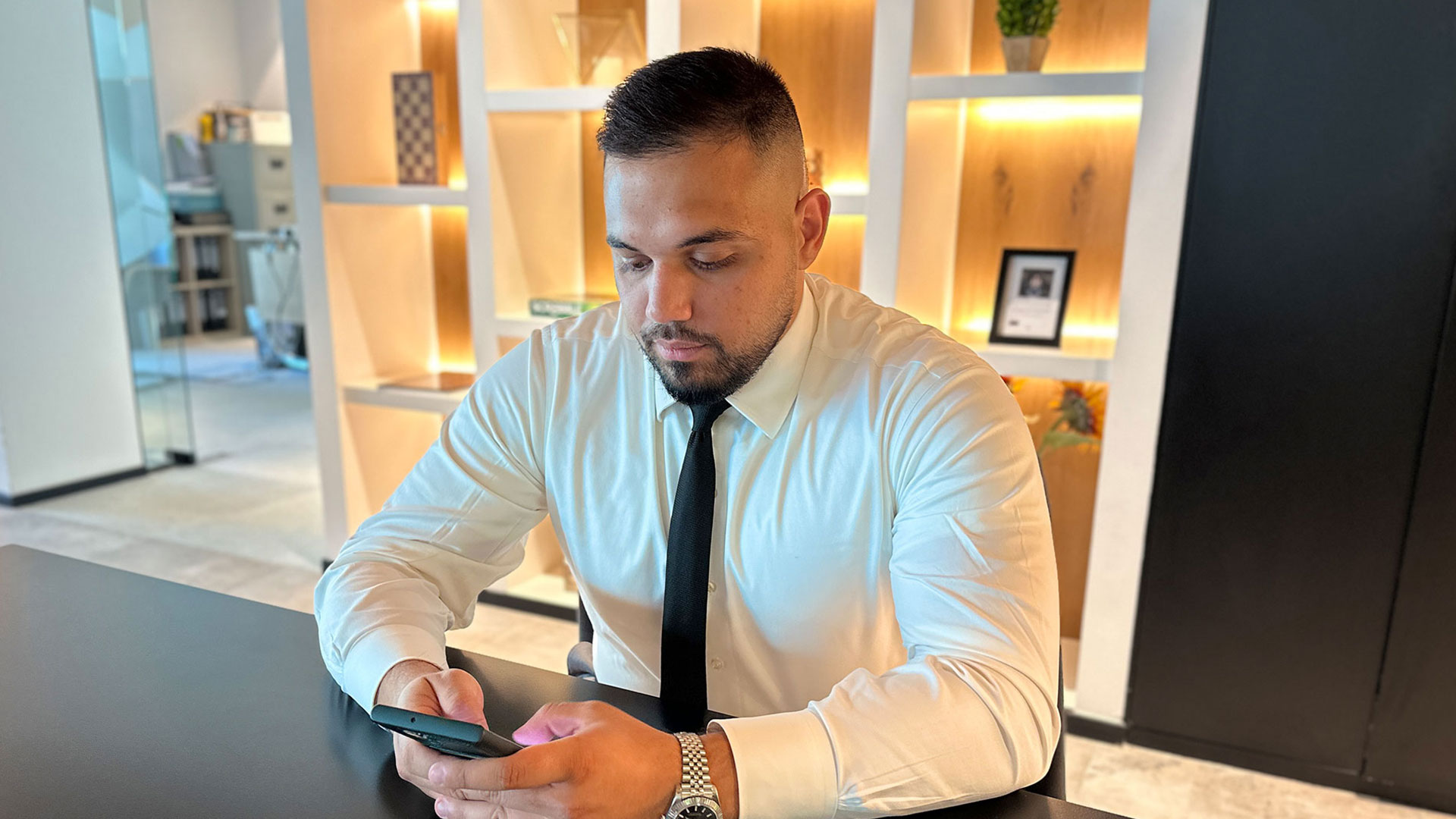 Bassel Alhamra's Expert Tips for Buying Real Estate in Dubai - CXO Dispatch