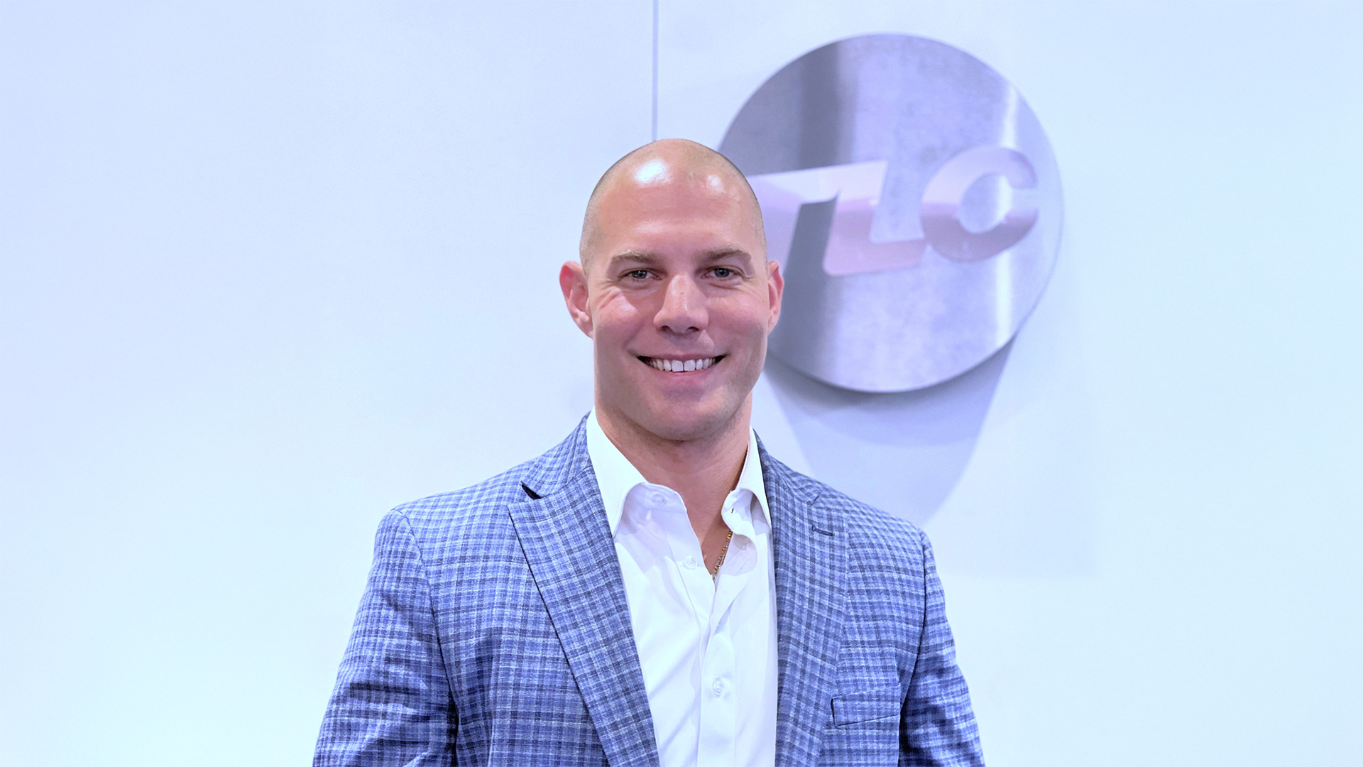 Paul De Bonis Reveals the Key to Reducing Customer Churn in Banking ...